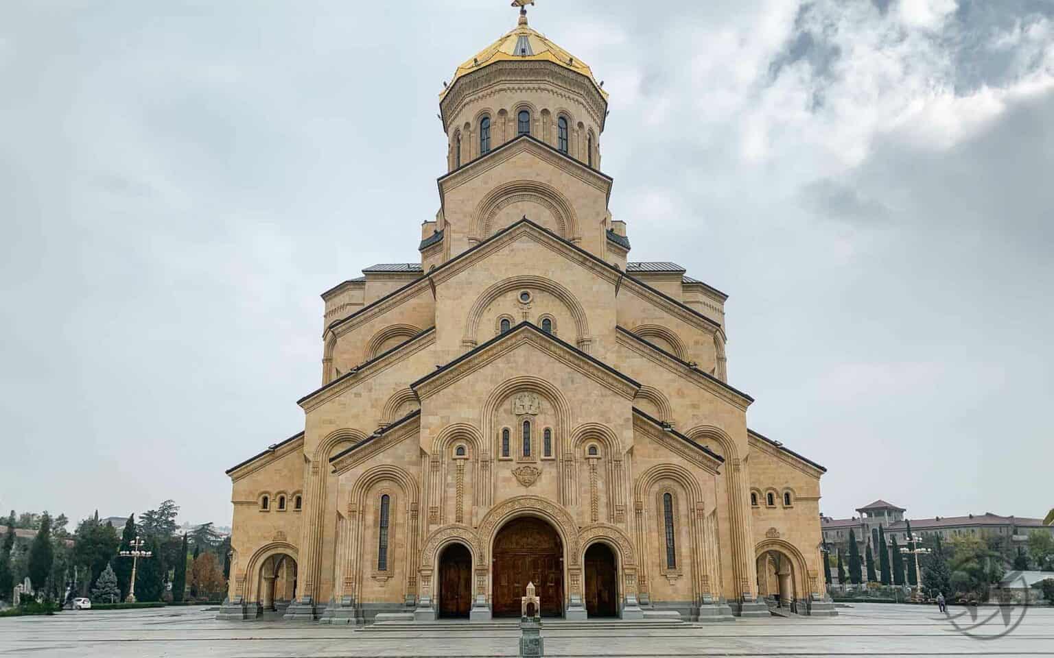 38 VISA-FREE Countries for UK BRP/ILR (eVisa) Holders (2025)